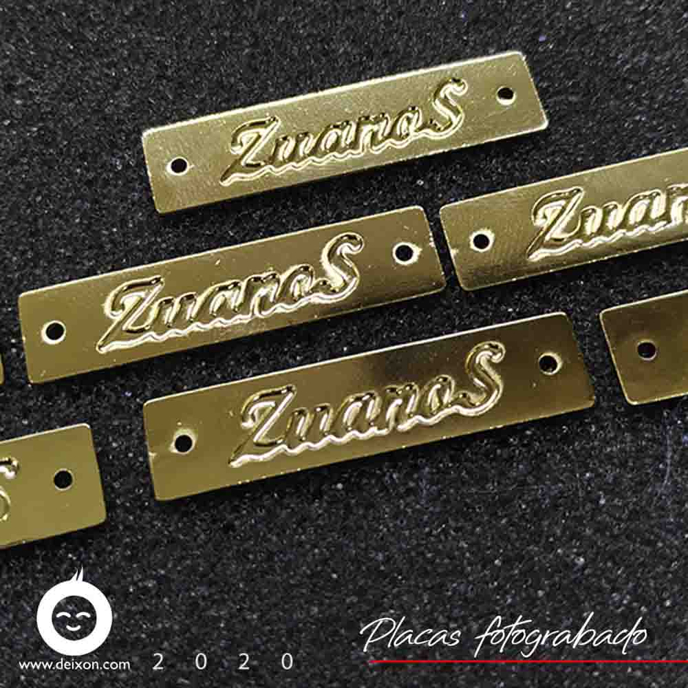 Pines en Medellín, Deixon publicidad